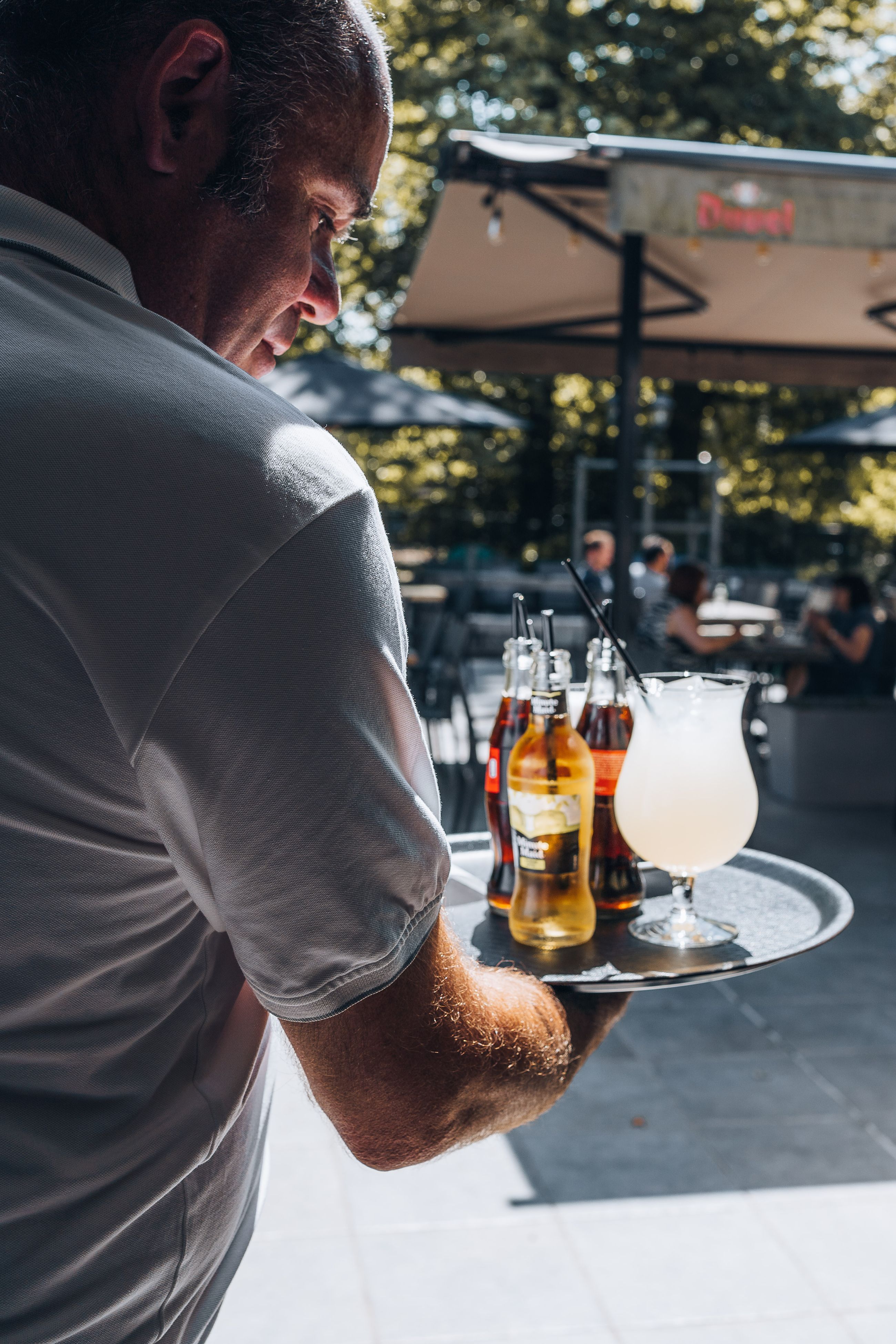 't Of in Hove - Gezellig tafelen binnen een groen kader