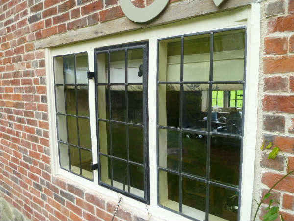 Metal Window Frames, Repair & Renovations | Sherriff