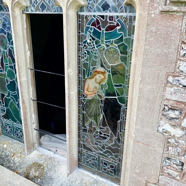Repairing Stained Glass Windows For The Holy Rood ChurchManor House ...