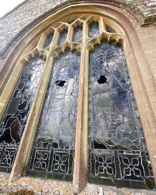 Repairing Stained Glass Windows For The Holy Rood ChurchManor House ...