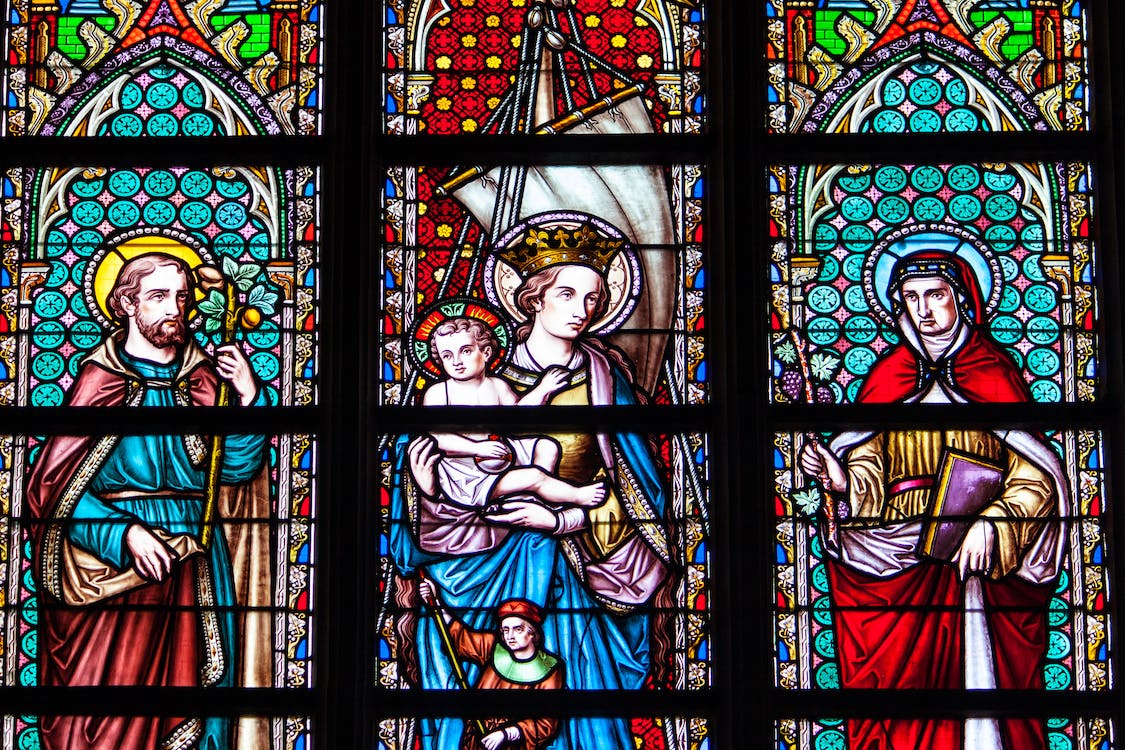 The Evolution Of Stained Glass Windows Through History