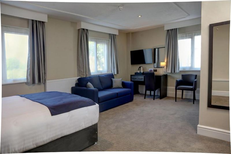 Trafford Hall Hotel - Rooms