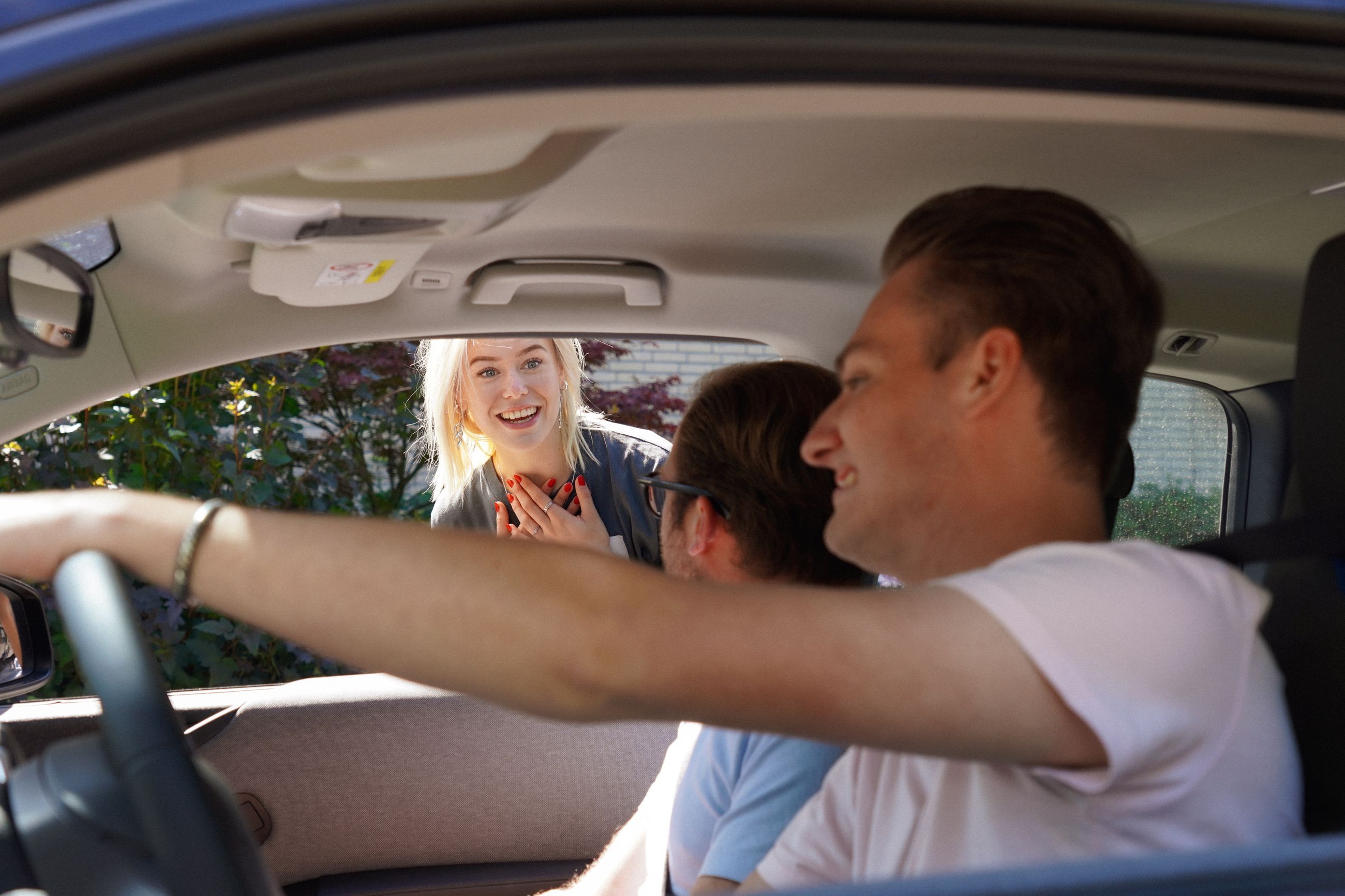 Rijles met de beste rijschool. Snel je rijbewijs b halen!