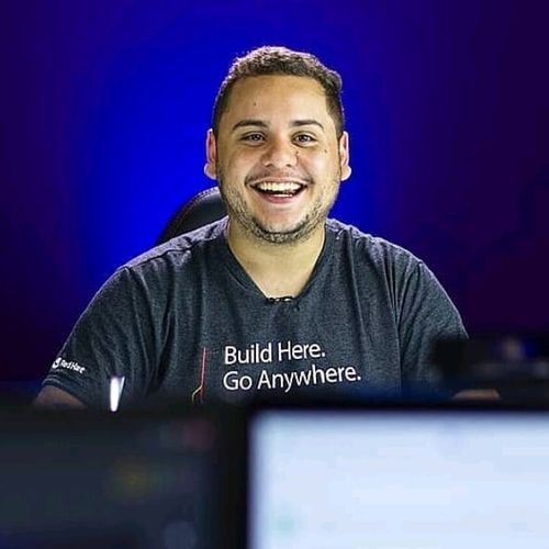 Octogatos - A global Latinx tech conference by GitHub