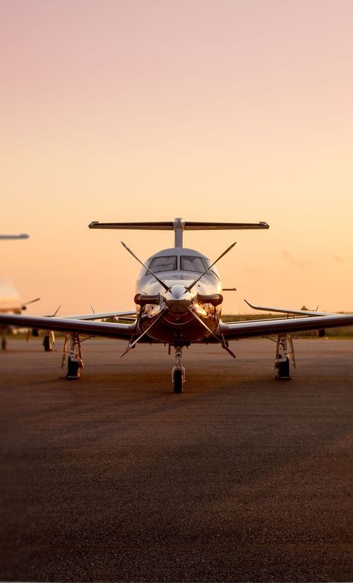 Największy wybór samolotów i śmigłowców | JB Aviation