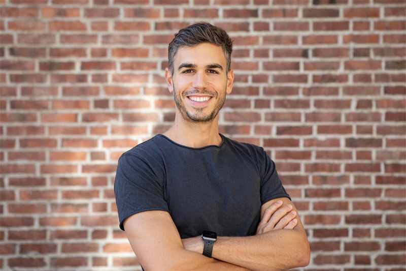 deskbird: Desk Booking App & Week Planning Solutions