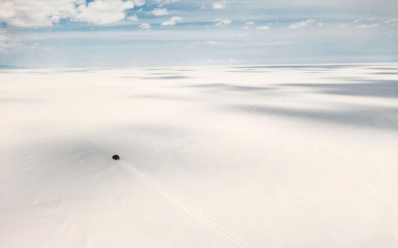 Experience The Adventurous Overland Expeditions - Nomadic Road