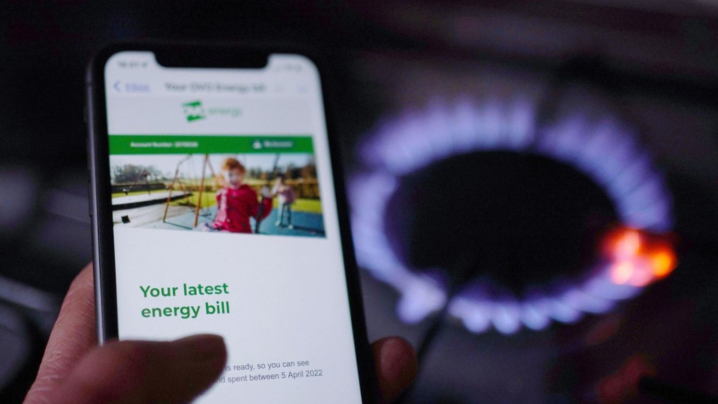 Ofgem raises energy price cap by 80% to £3,549 from October