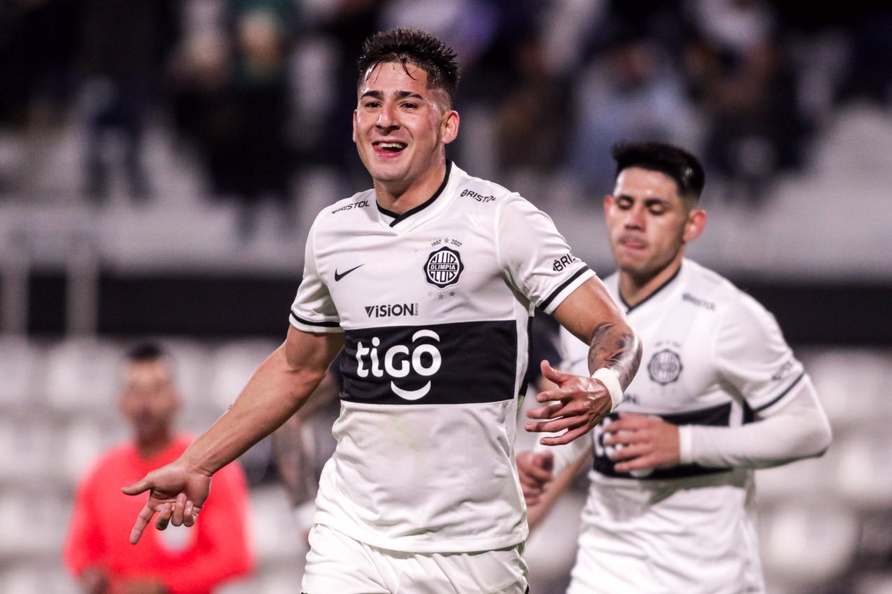 La Deportiva 1120 AM: El Decano se quedó con el más añejo