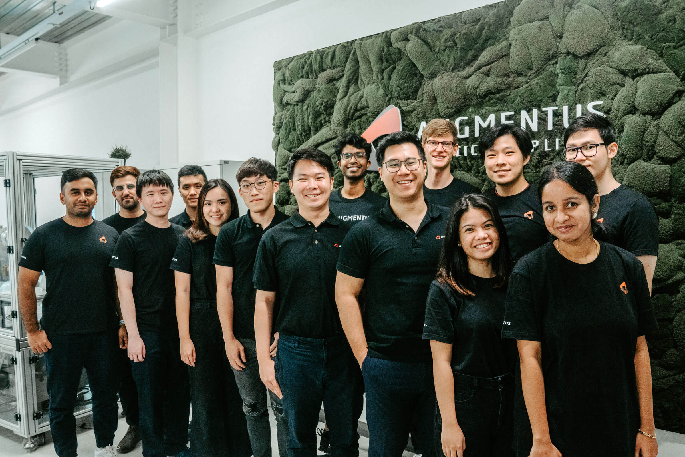 The Team behind No-code Robotics – Augmentus