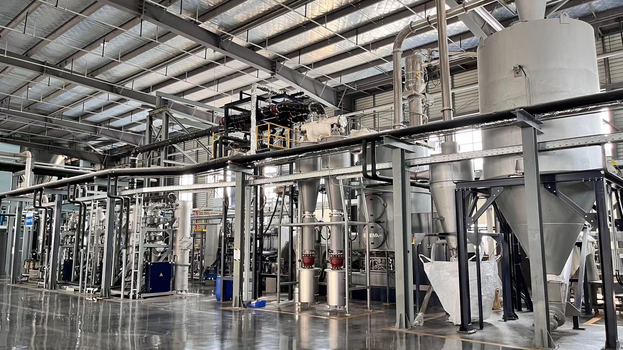 Ceville Materials: 100% PCR Plastic Resin Manufacturer