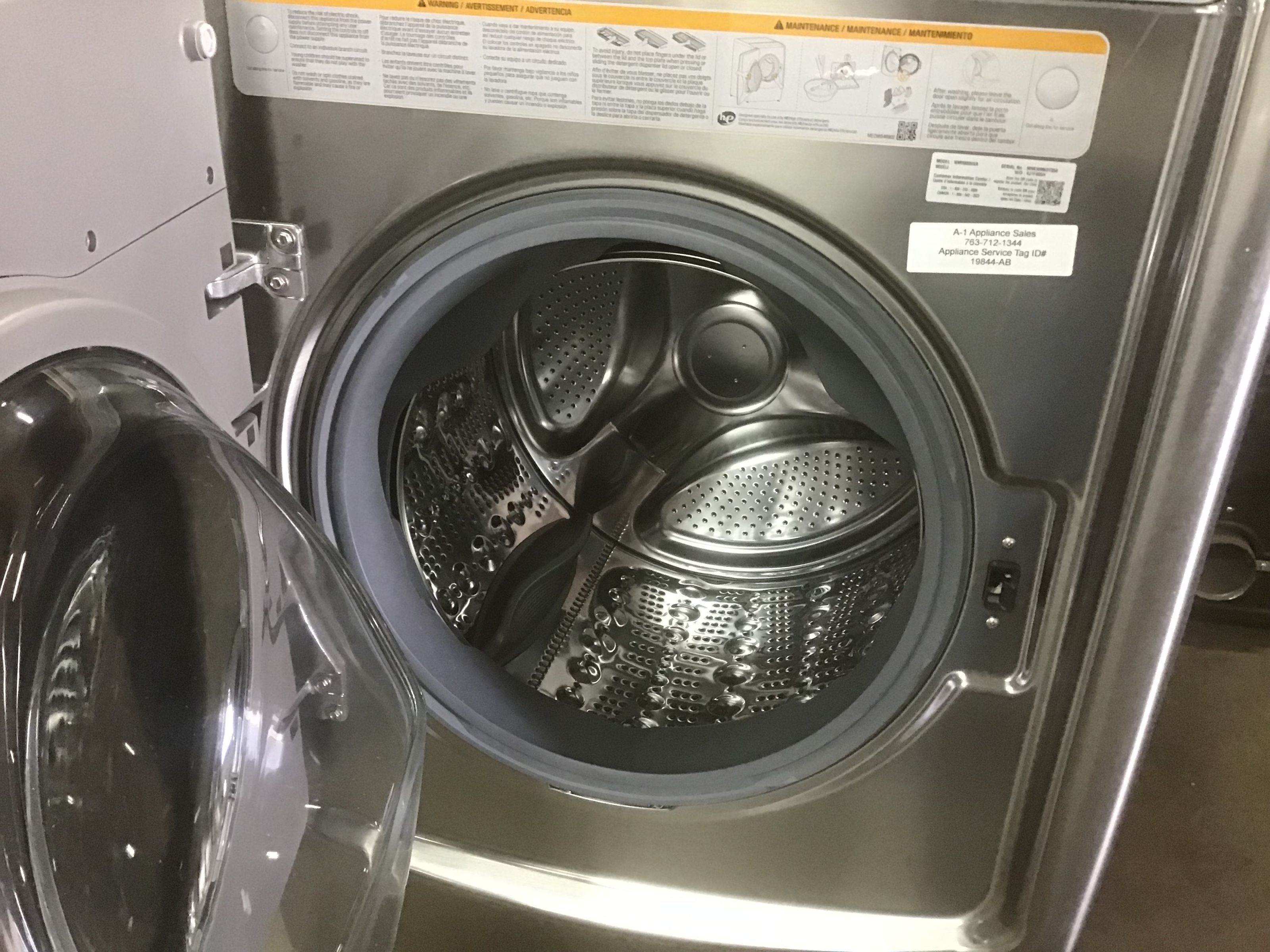 LG Graphite Steel 5.2 Cu Ft Front Load Washer WM9000HVA
