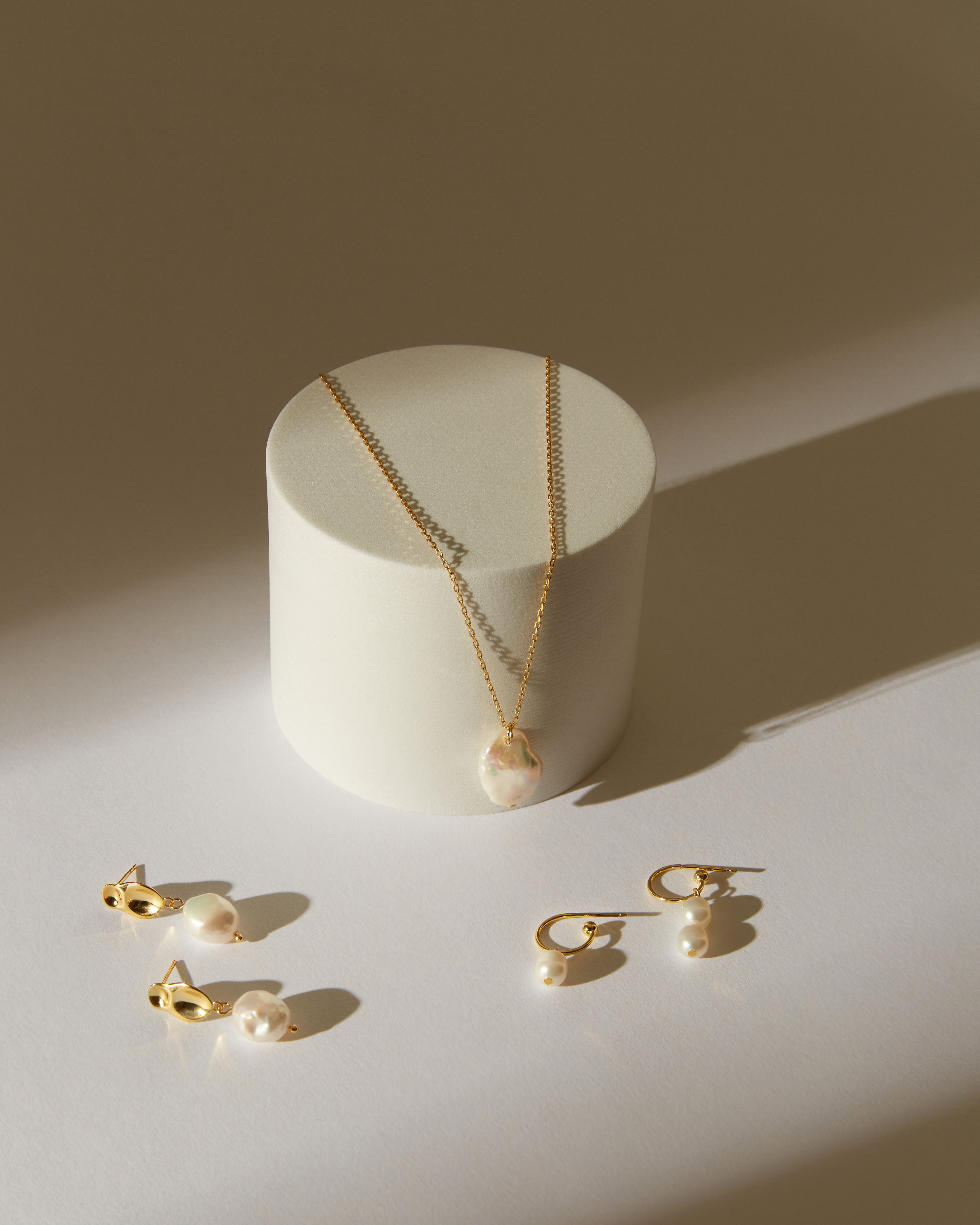 Minimalistic Jewellery