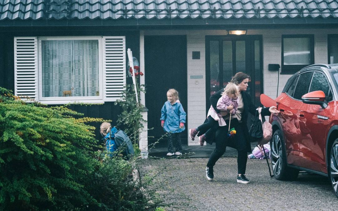 Amina charging - Effortless EV charging