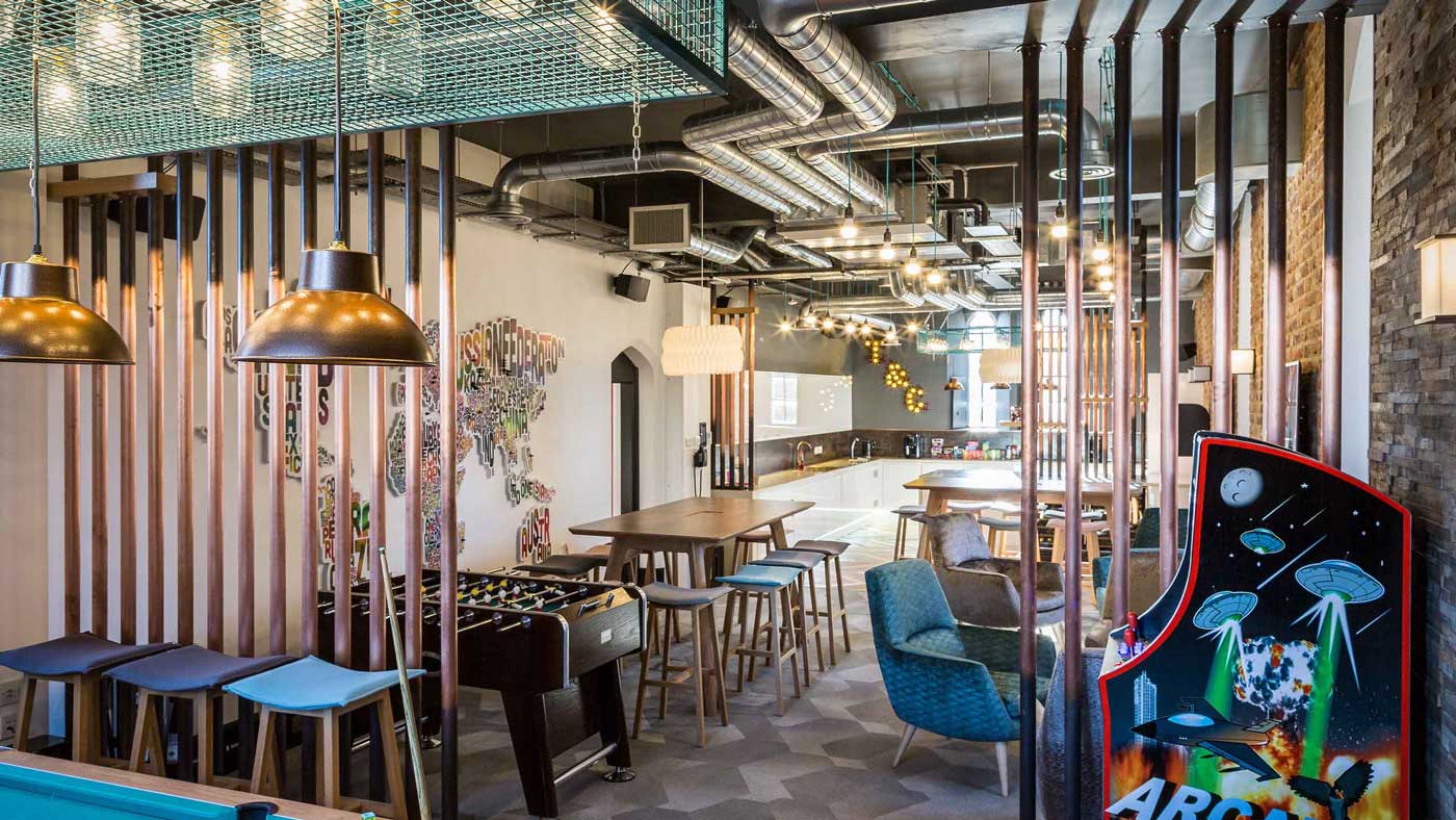 Construction Site WiFi Solution For Interaction UK | Bytes Digital