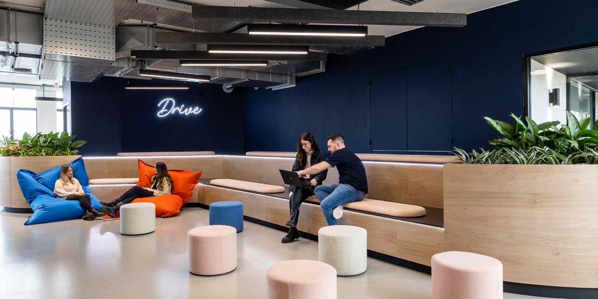 Construction Site WiFi Solution For Interaction UK | Bytes Digital