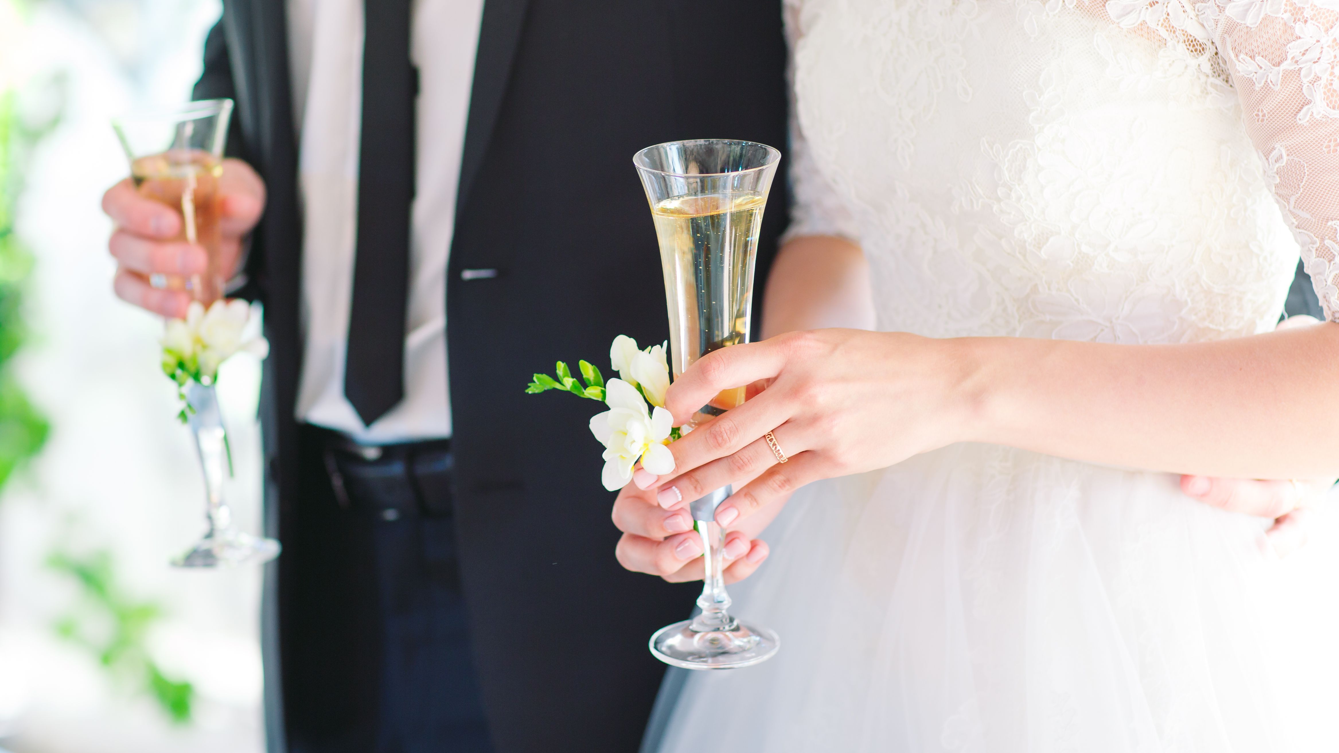 Wedding toast ideas| Memorable Wedding Toast| SpeakoClub