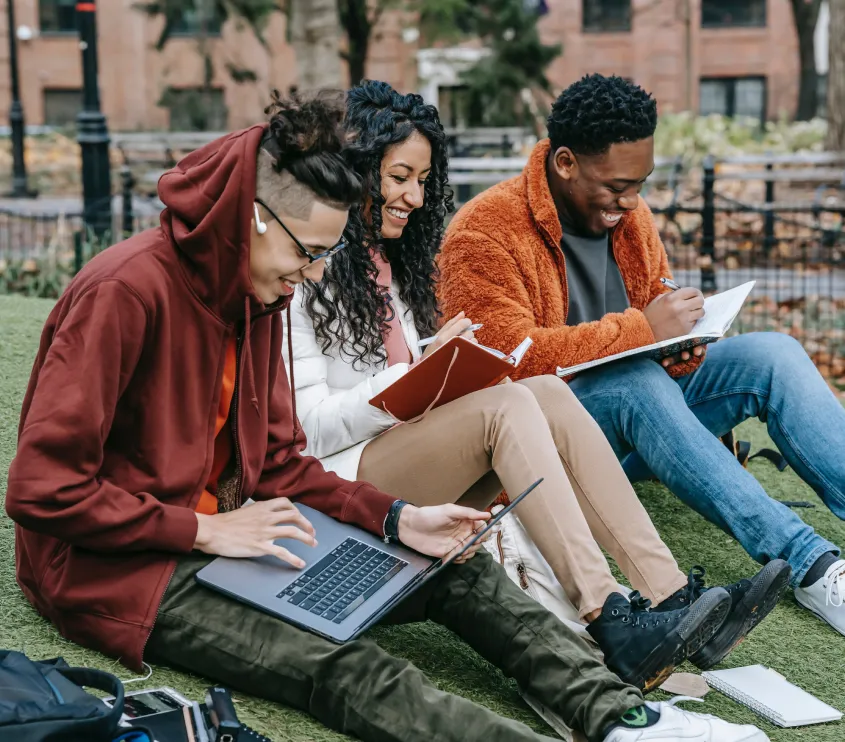 Campus Recruitment: Drive Successful Campus Recruitment Strategies