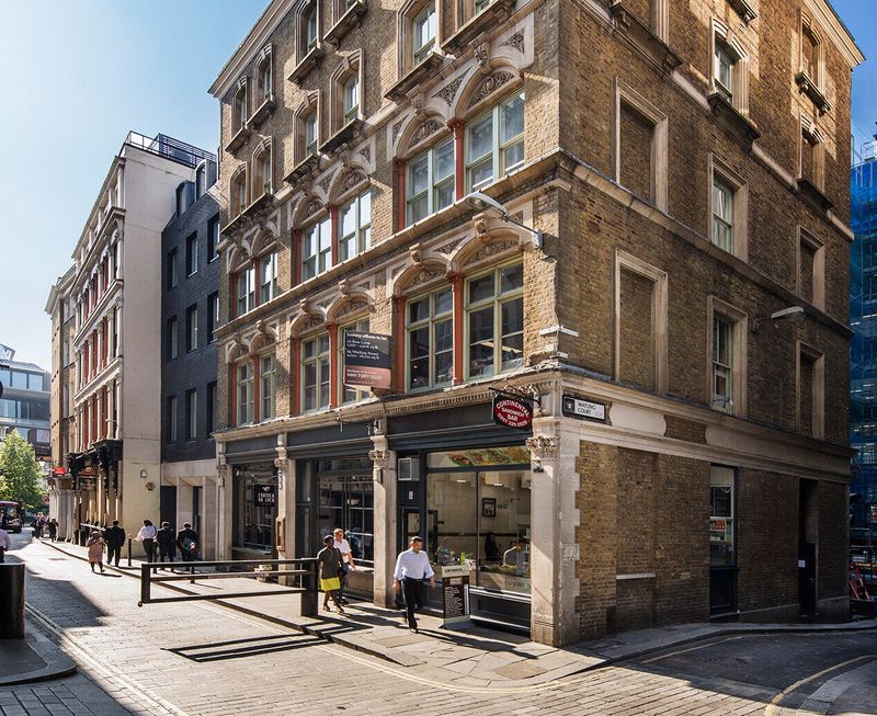 25 Watling Street & 10 Bow Lane