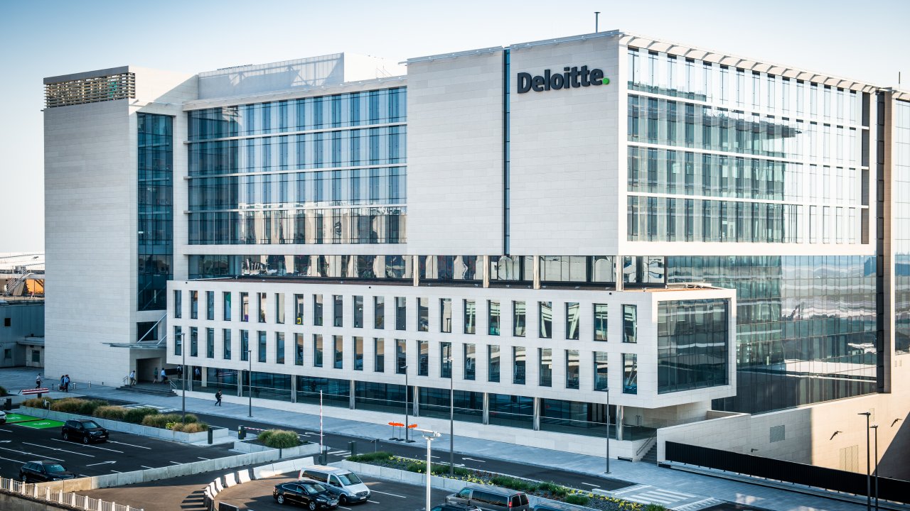 Belgian AI specialist KWARTS and Deloitte join forces