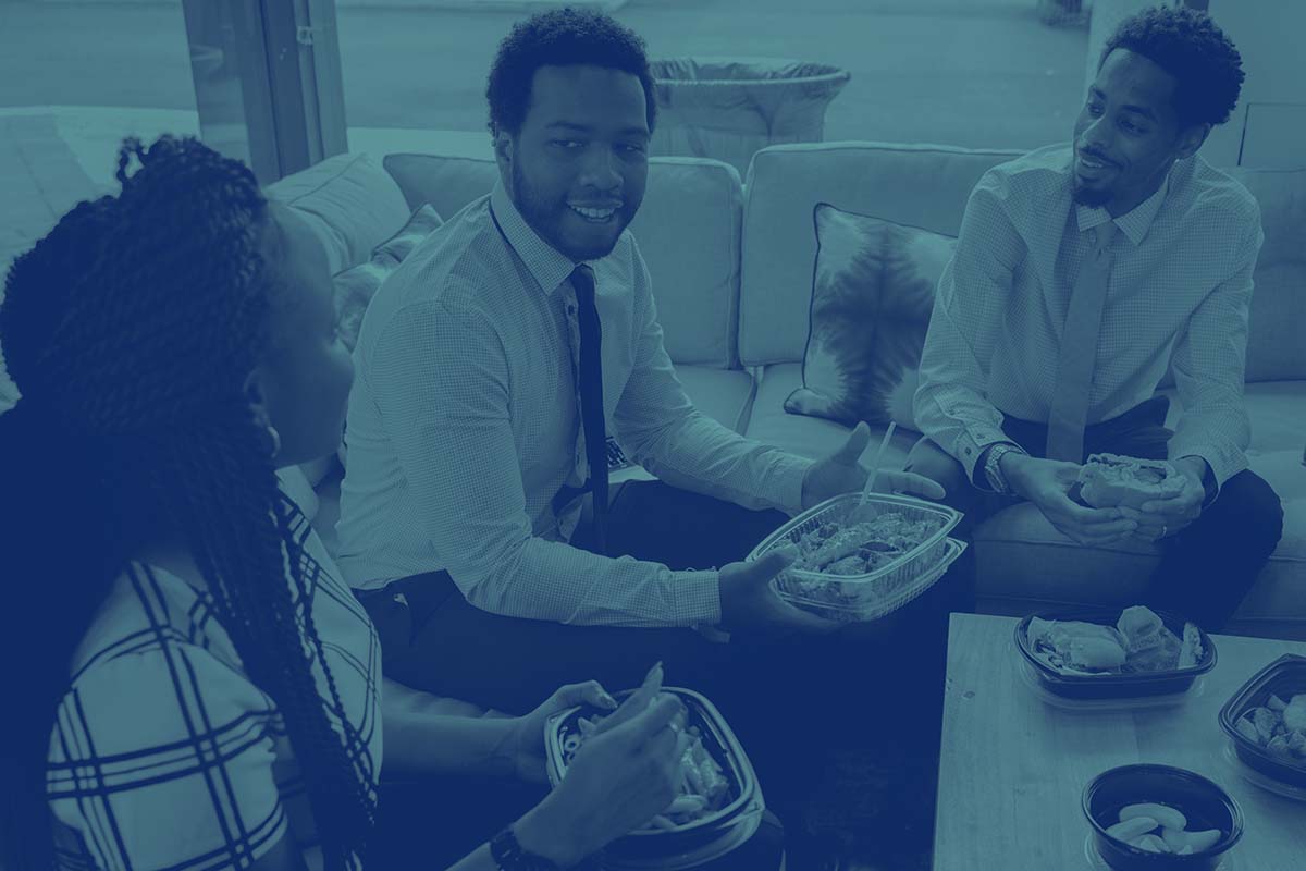 Earned wage access for employees | PayCurve