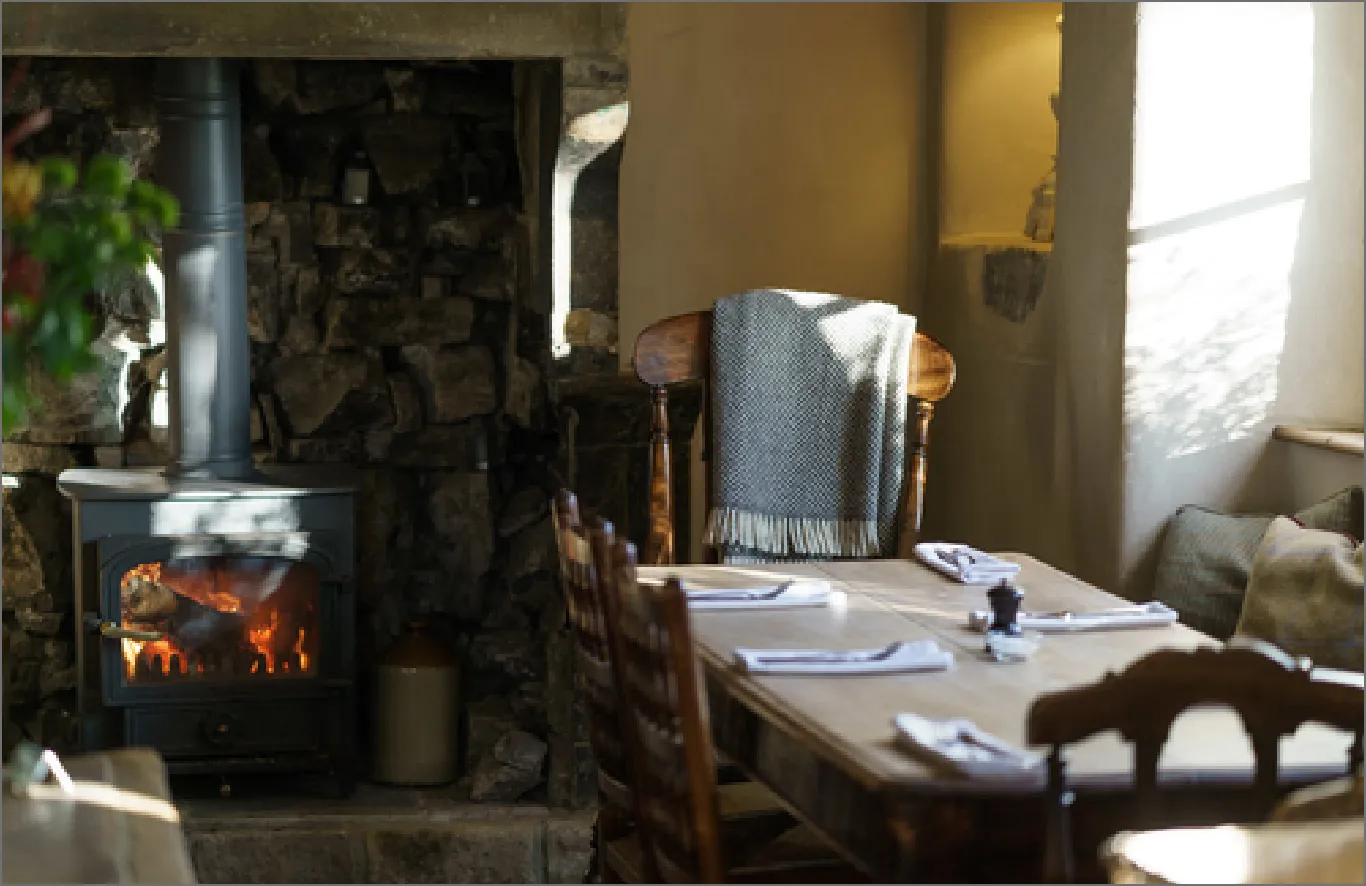 The Stone Estate - Cottage collection by Alstonefield Manor