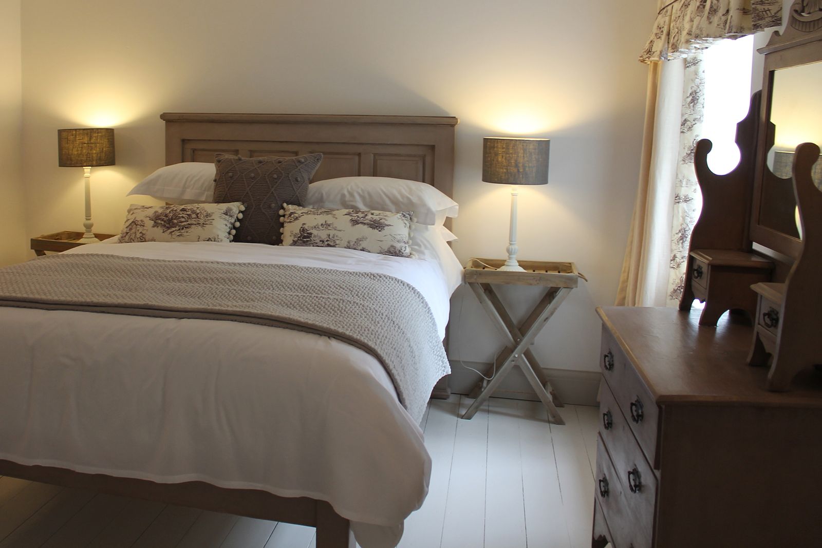 No.2 Church Street Cottage - The Stone Estate