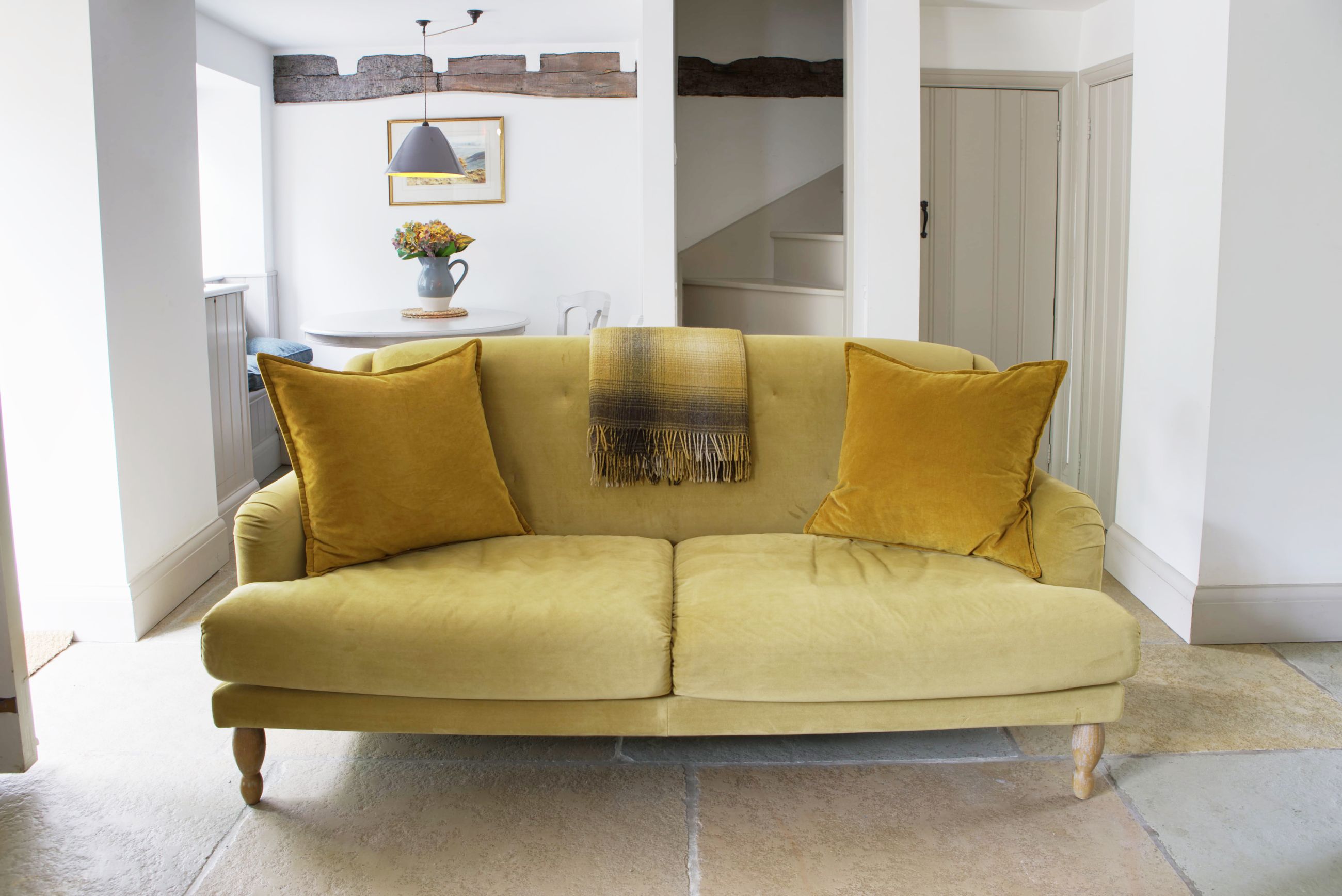 No.2 Church Street Cottage - The Stone Estate