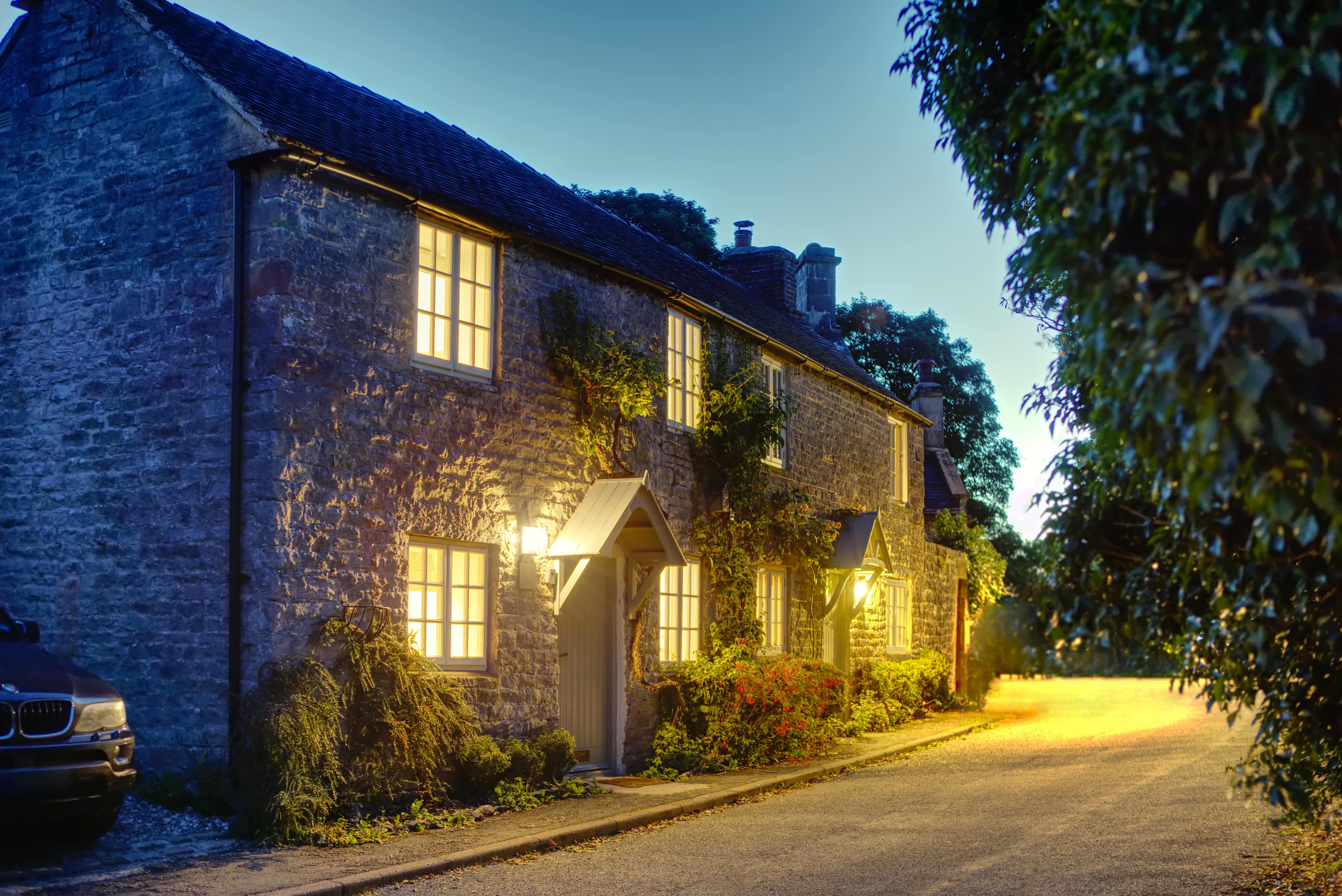No.2 Church Street Cottage - The Stone Estate
