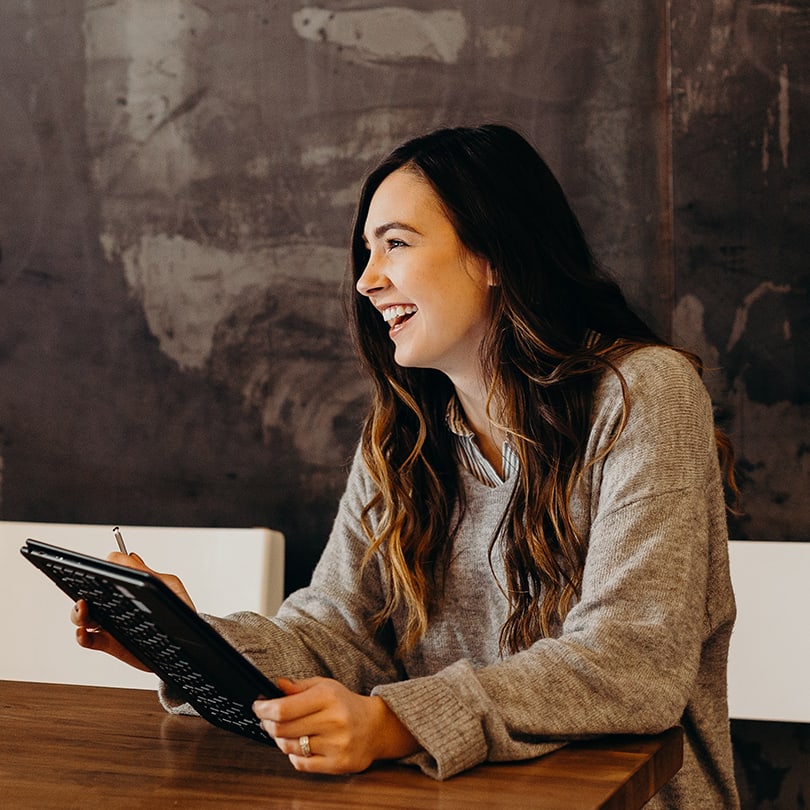 Features | End-to-End Generative Design | Maket