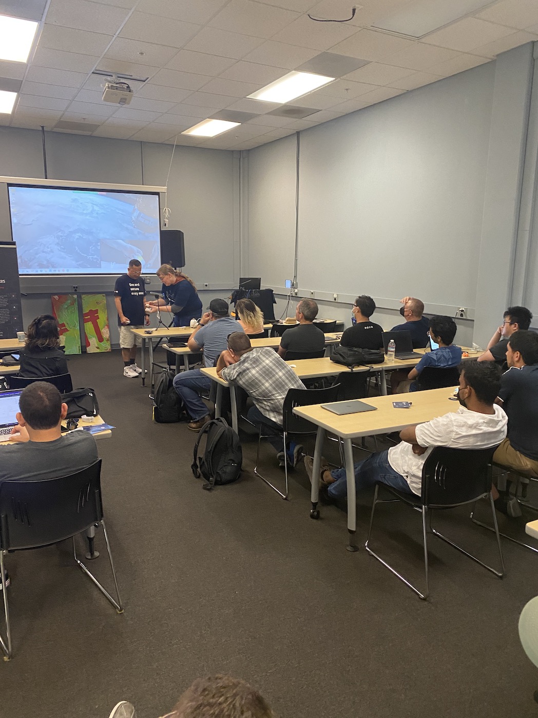 Hacker Dojo | Community Tech Hub and Hacker Space for Silicon Valley