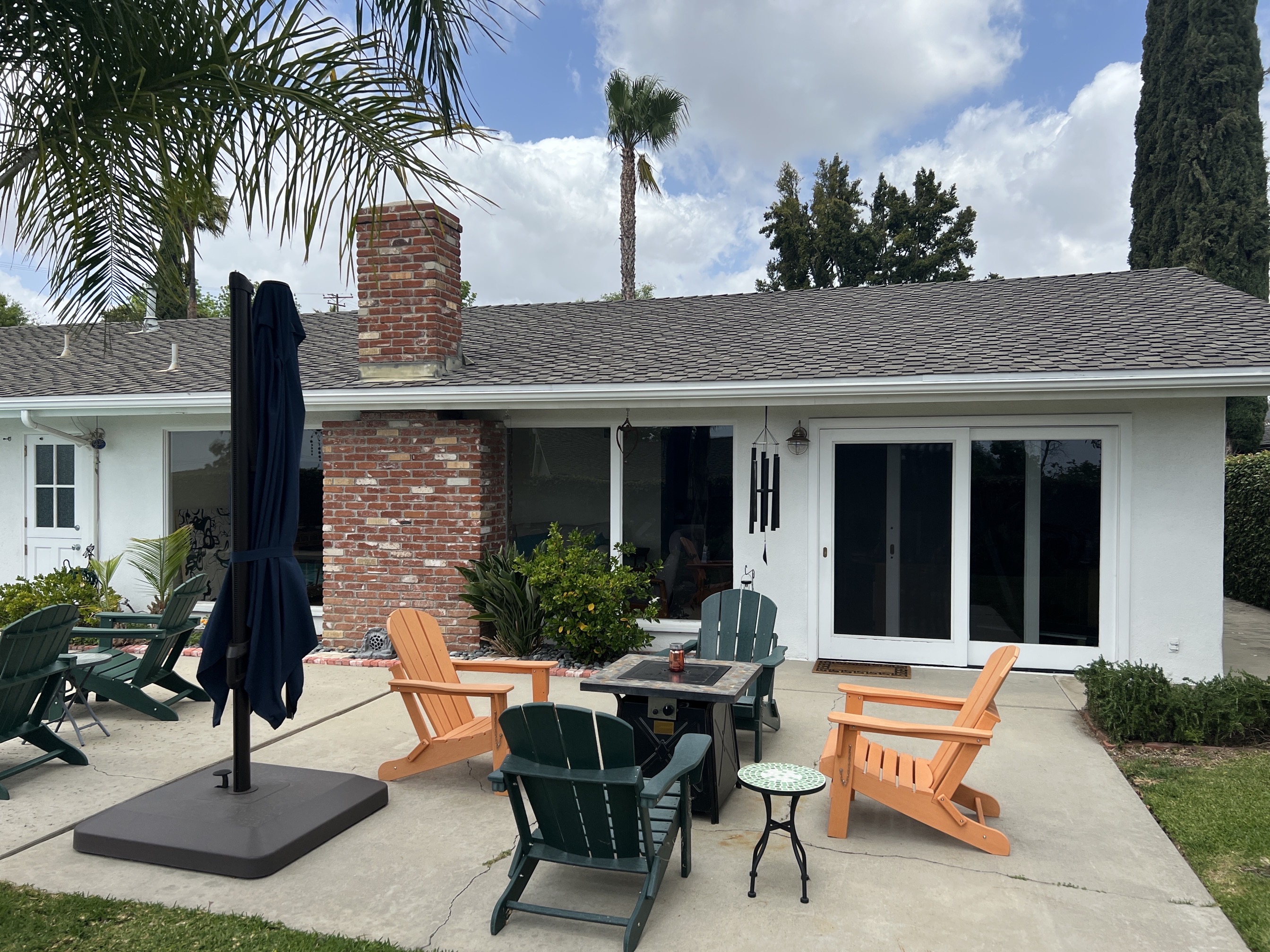 Paint & Stucco - Constructor X - Webflow Ecommerce website template