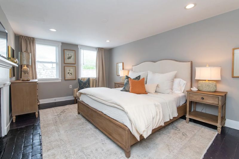 Castle & Key - Lodging