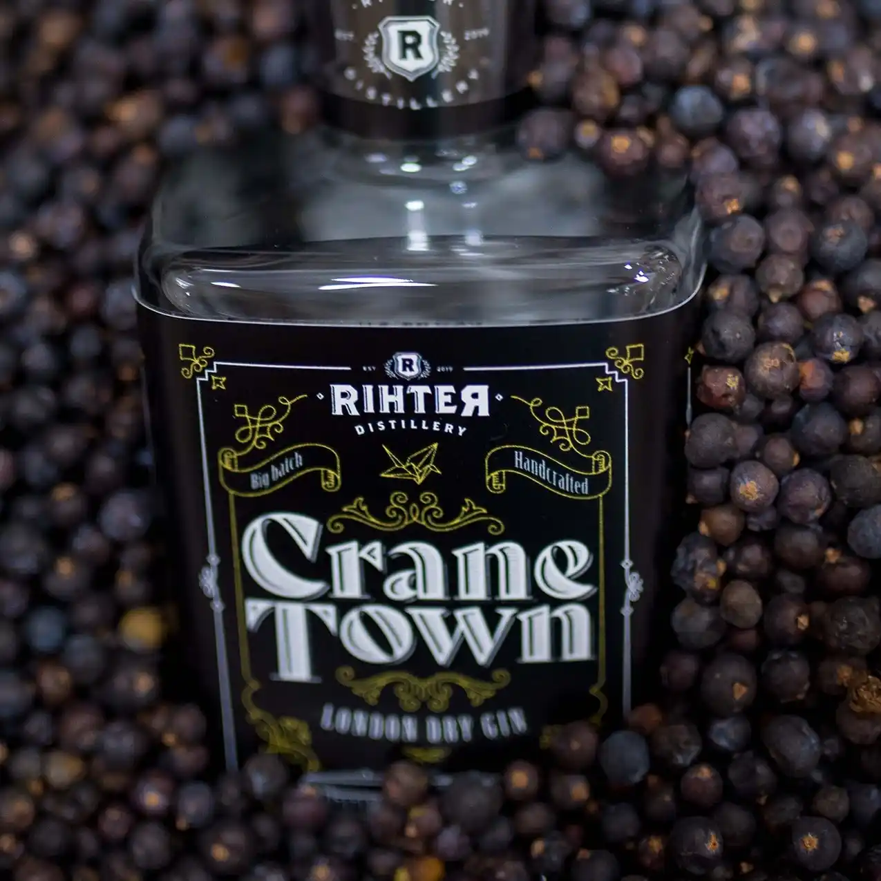 Crane Town Gin: A Hommage to Charming City of Daruvar