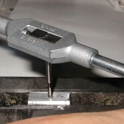 Tout ce que vous devez savoir sur le taraudage - Gfix Guides