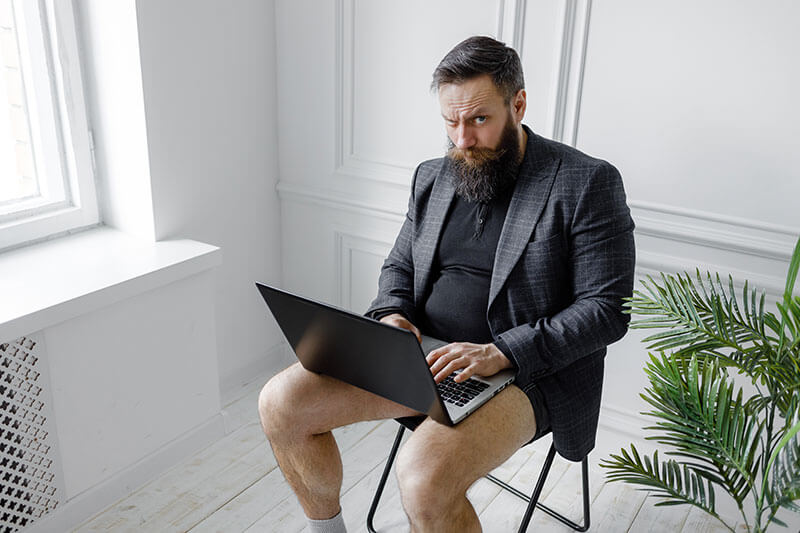 5 Easy Ways to Look Your Best for a Video Interview