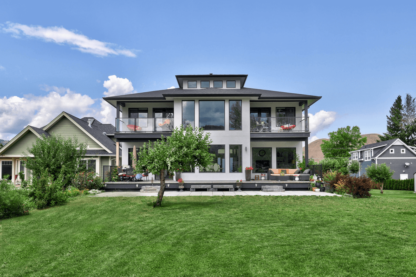 Riverfront Modern - PROCAD Designs