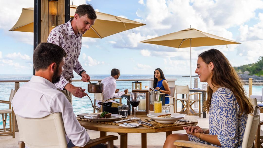 The Pink Beach Club | Dining at The Loren