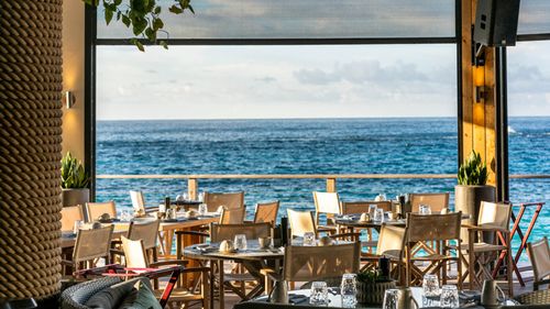 The Pink Beach Club | Dining at The Loren