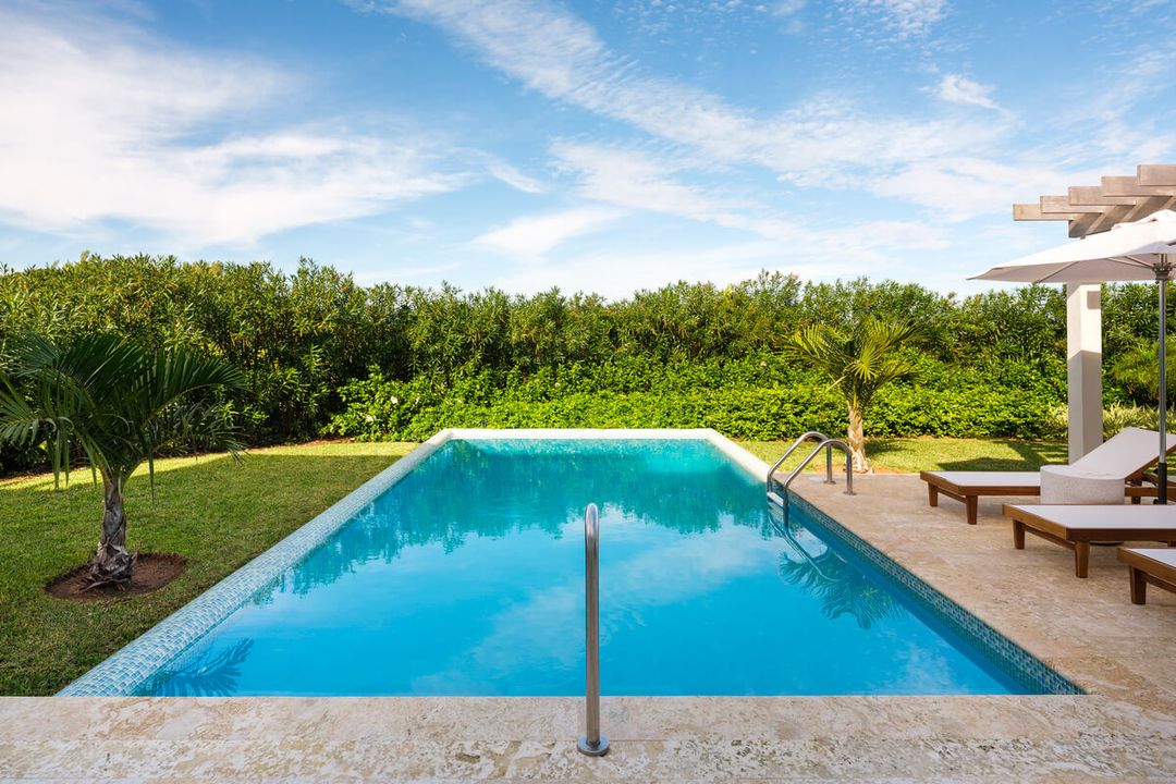 Bermuda Luxury Villas With Private Pools at The Loren