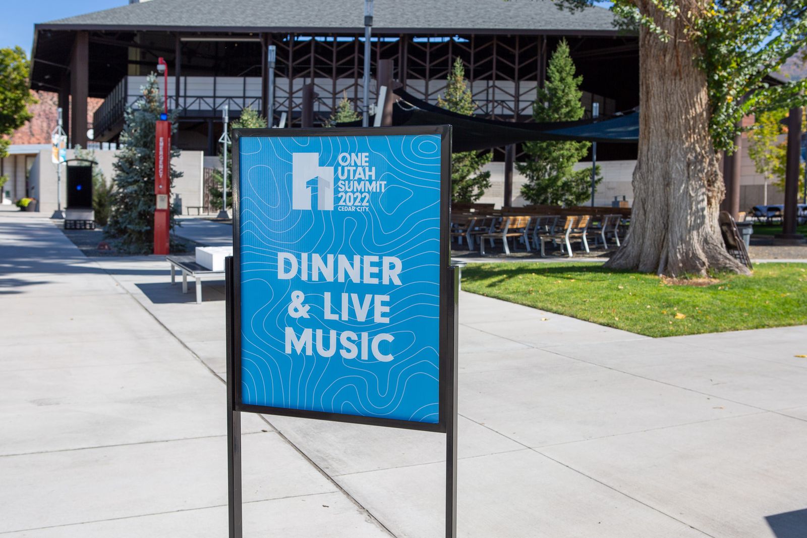 Exterior Signage - Rainbow Sign & Design