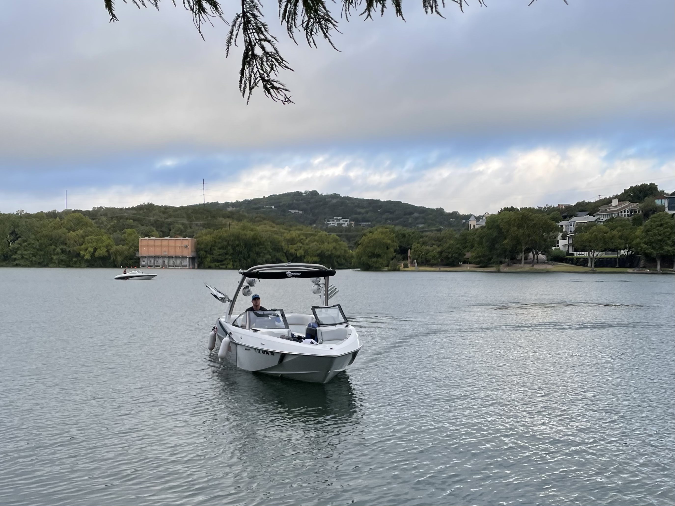 Waverly Boats - Private Boat Charters, Austin, Texas