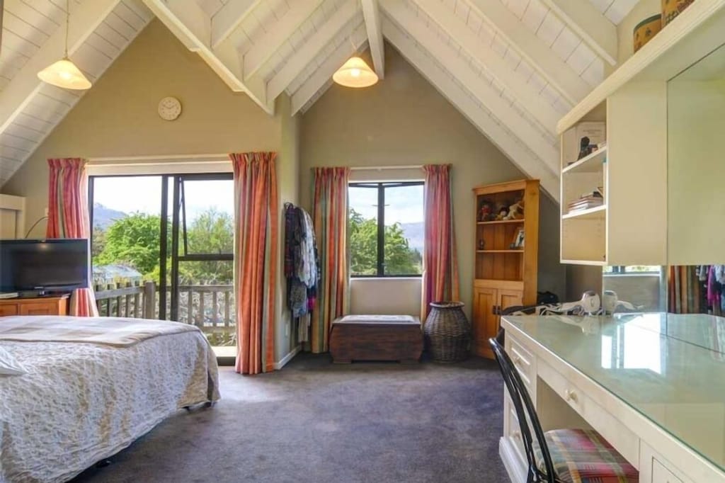 Mountain View Lodge is