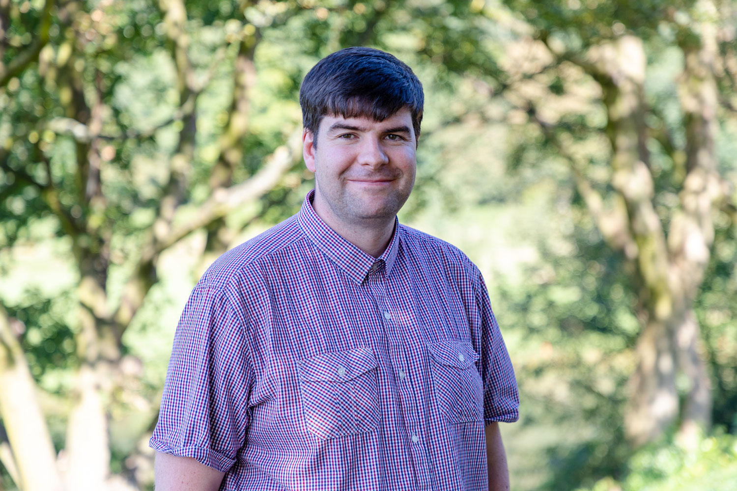 About Smaller Earth | Global Work and Travel Placements