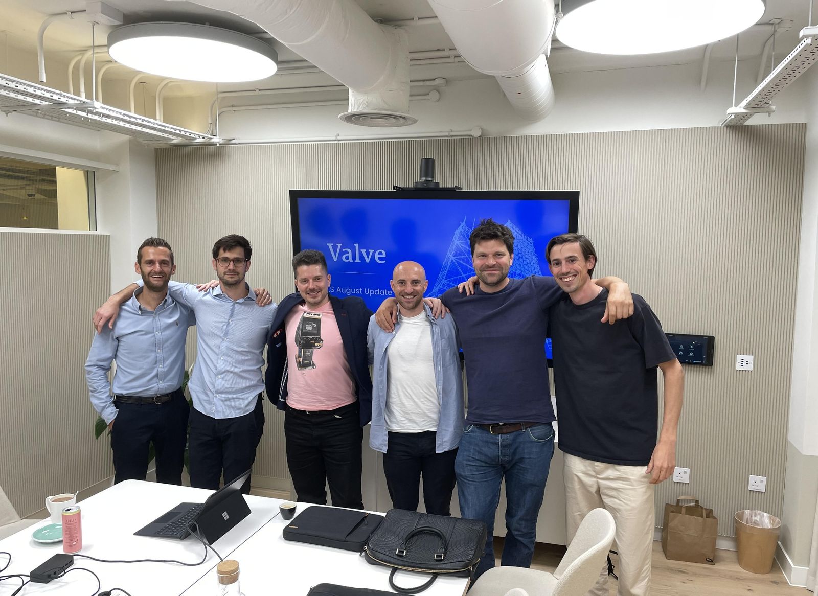 Valve - the Global Industry System for Flexible Workspace