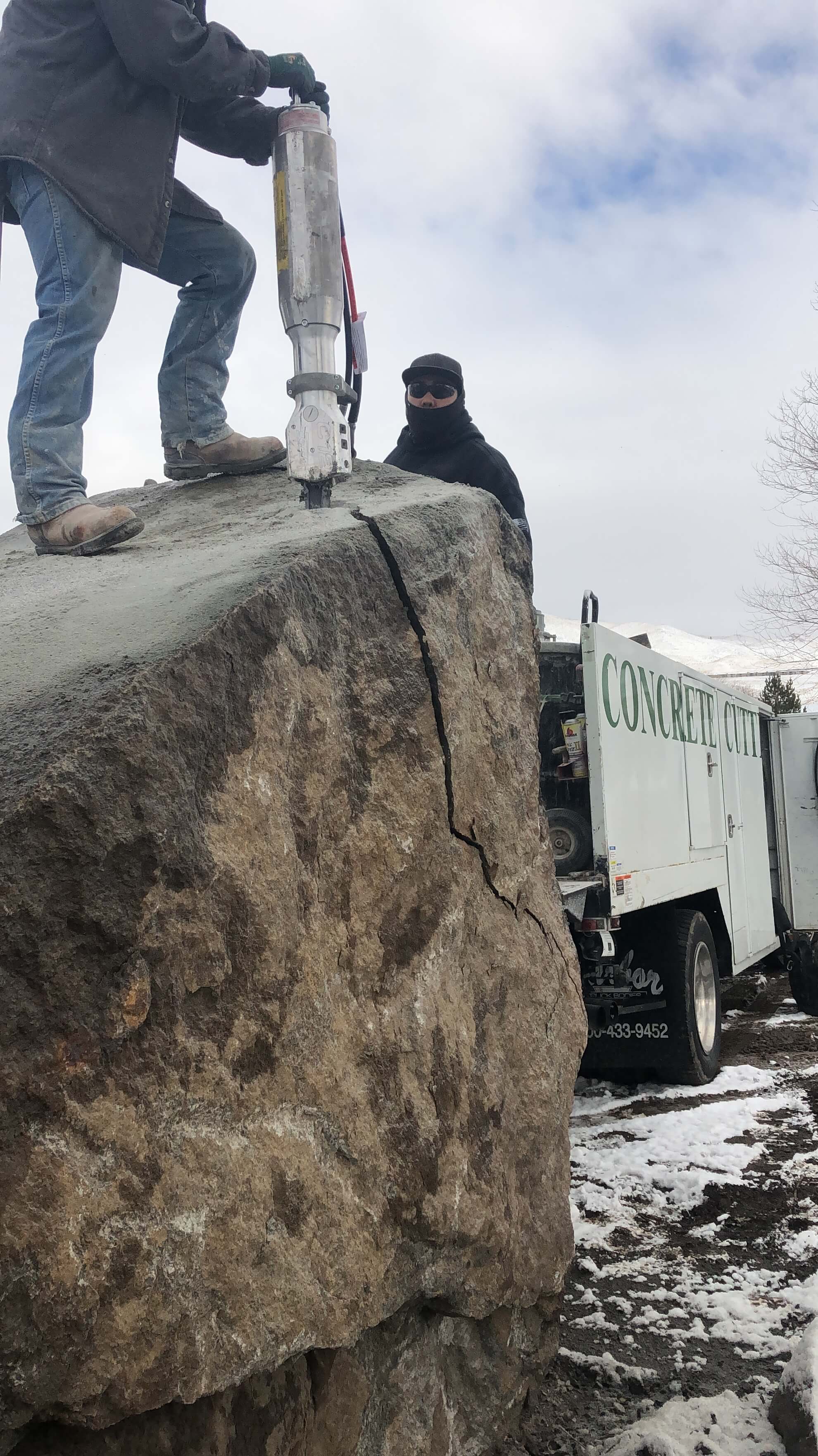 Rock Splitting Contractor Reno | Commercial Rock & Concrete Splitting