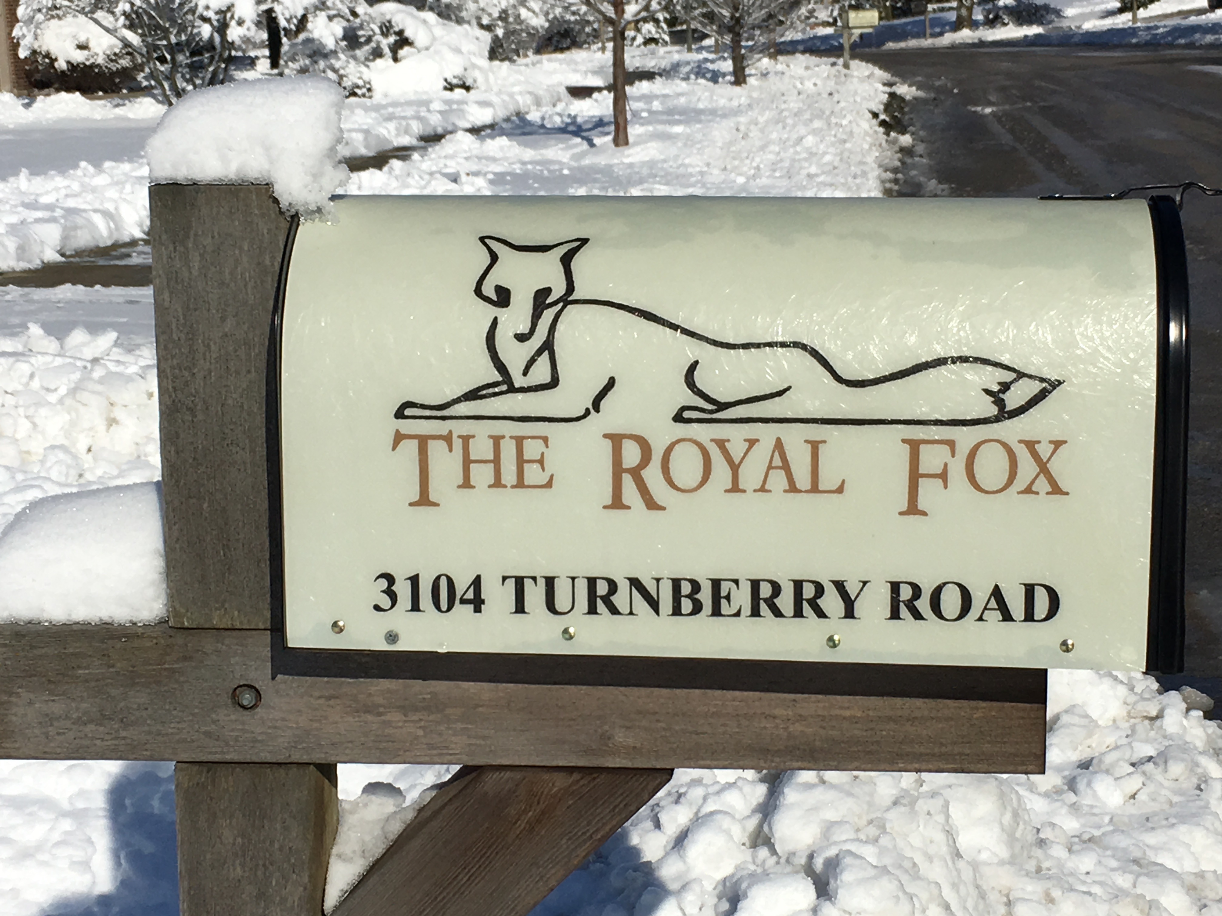 Residents | Royal Fox One