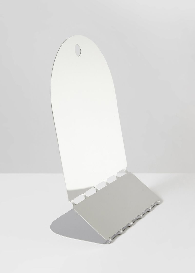 Bend Mirror