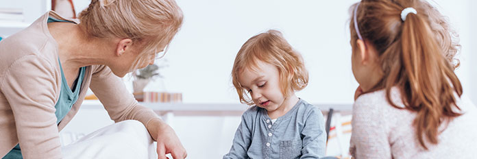 How to help your children adapt to their new school abroad?