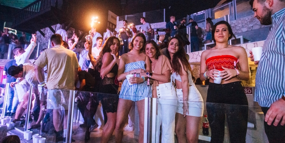 Puerto Vallarta Spring Break 2023 | All Inclusive Trips | All Roads Travel